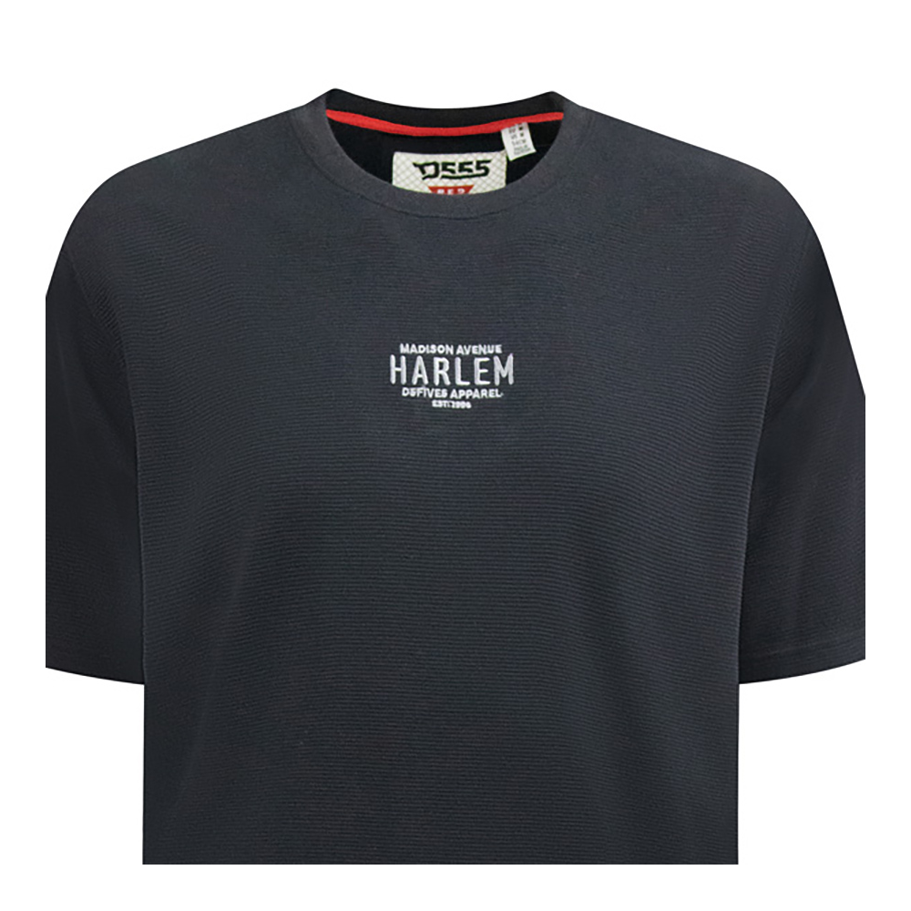 D555 - Portsmouth Textured Small Harlem Tee Black